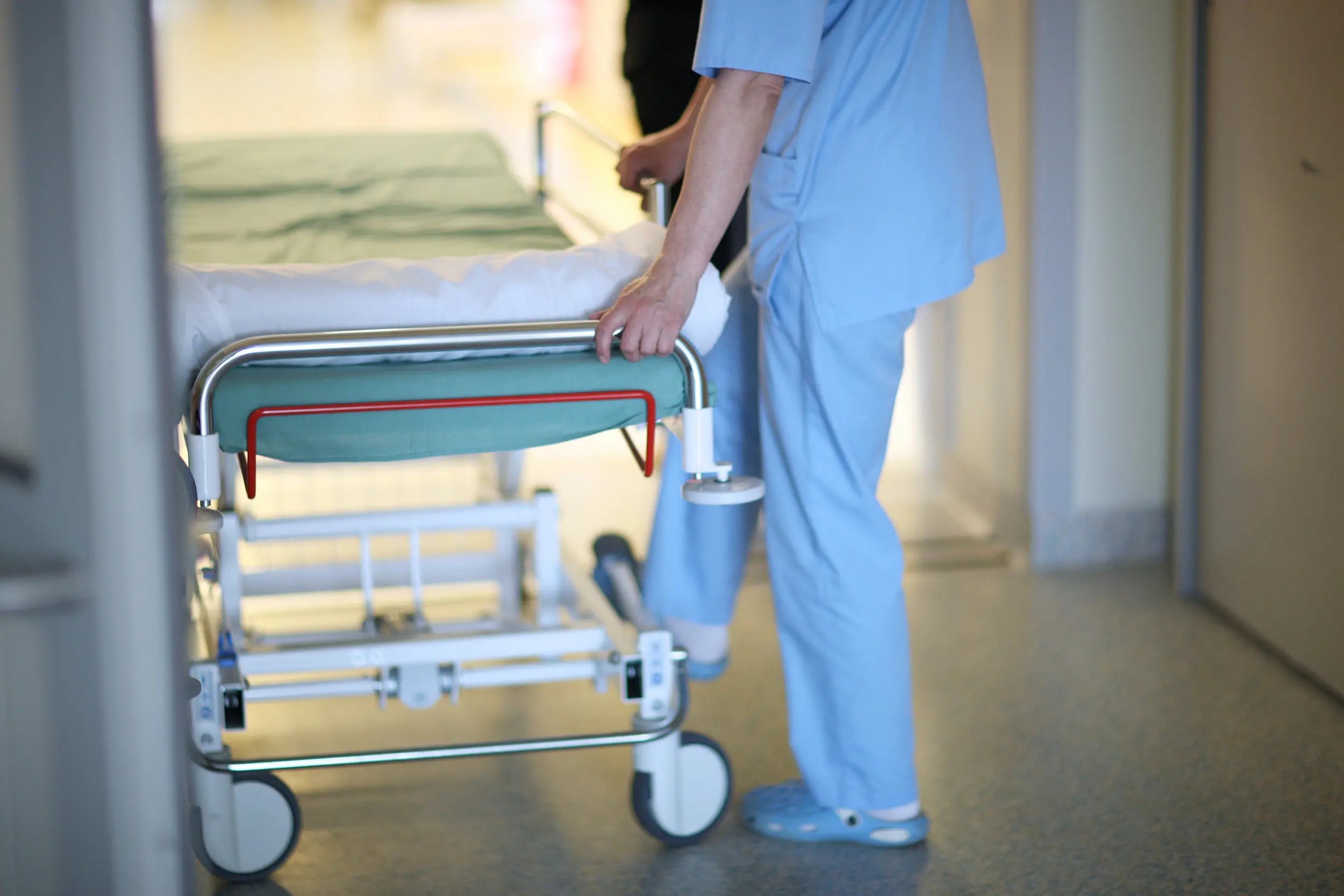 How to Choose a Hospital Stretcher - MFI Medical